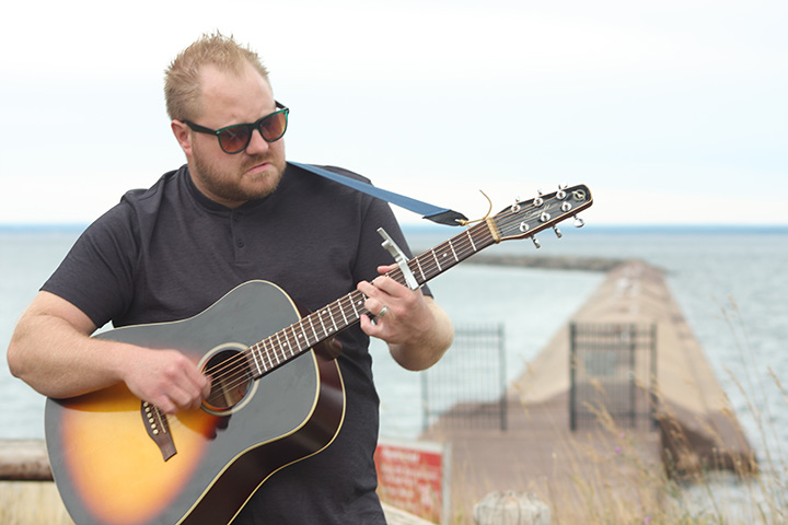 Troy Graham to perform at library | News, Sports, Jobs - The Alpena News